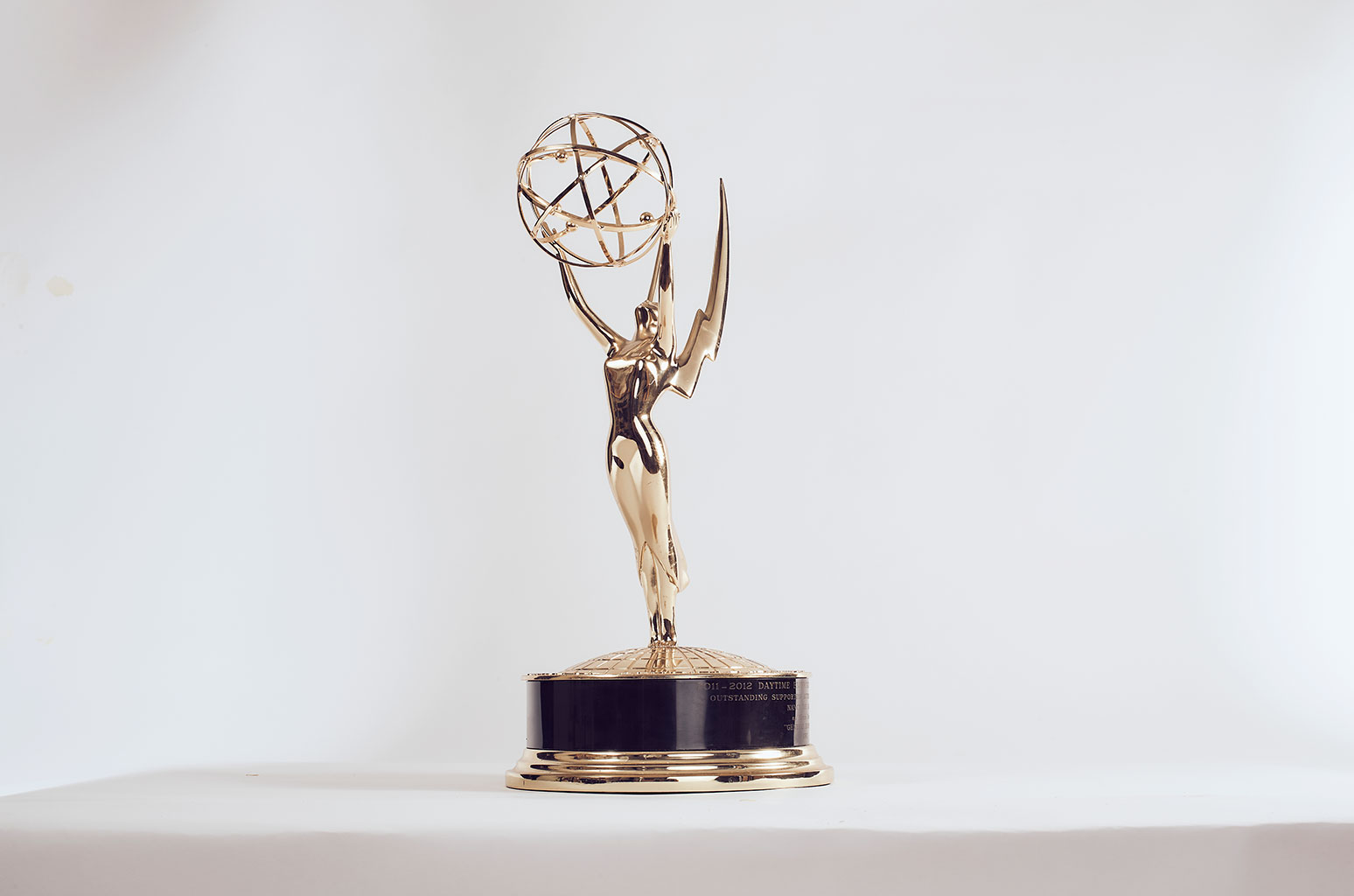 ‘Emmy Awards 2022’: Nga Adele te Eminem, nominimet historike dhe ...