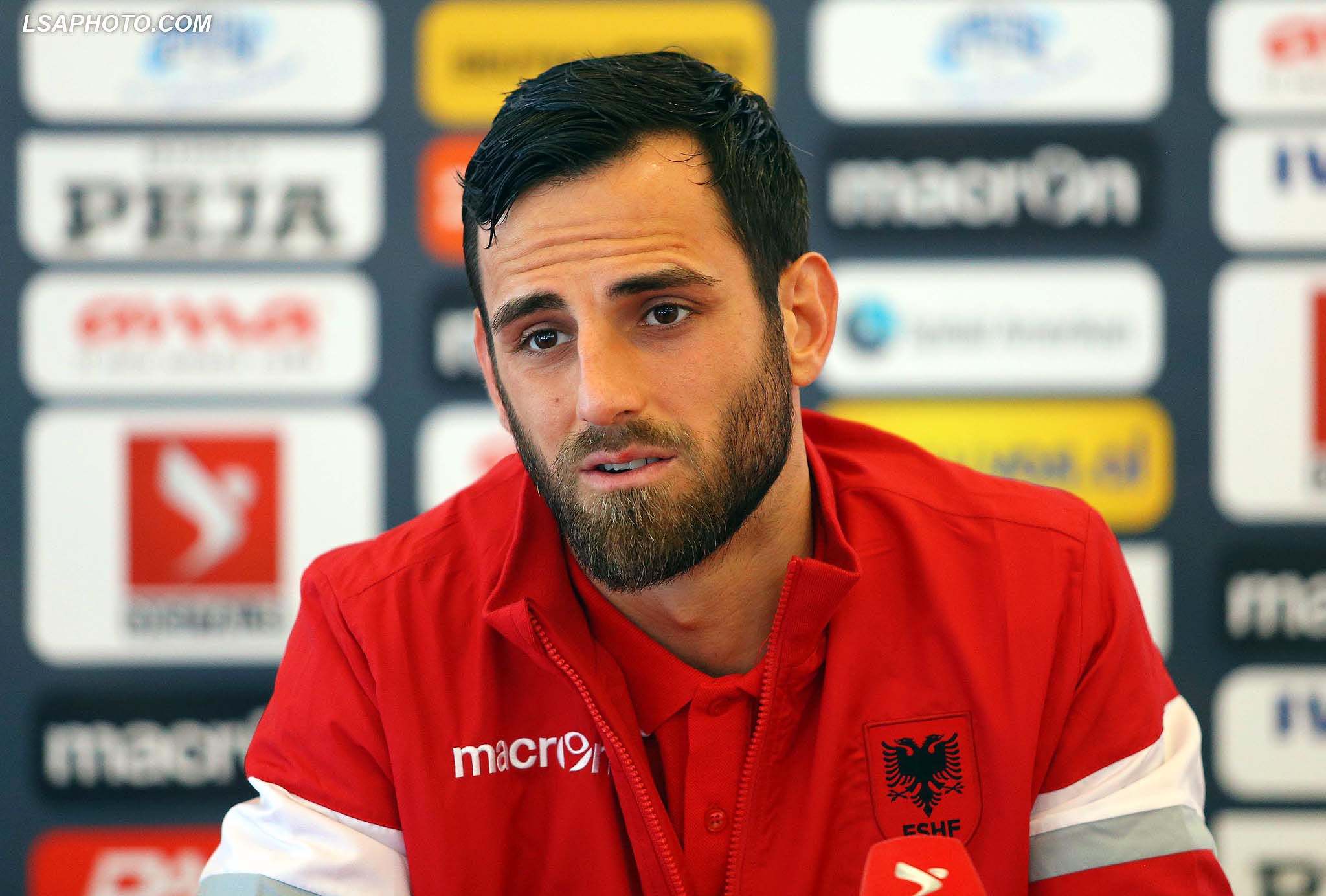 E konfirmuar/ Ish-futbollisti i Kombëtares shqiptare do të kandidojë ...
