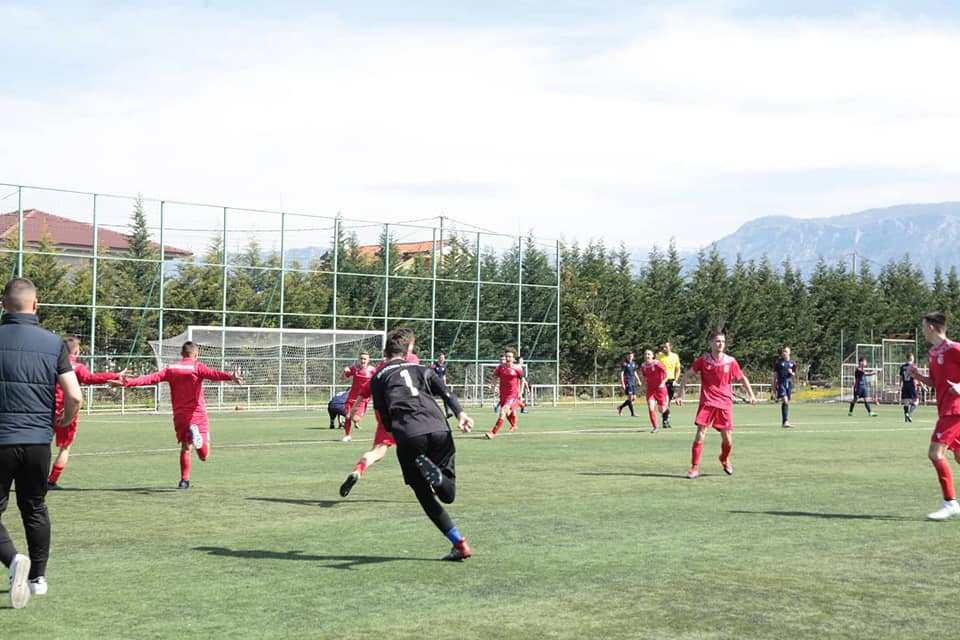 MOSHAT U-17/ Shkëlqejnë Shënkolli dhe Akademia! Partizanit nuk i ...