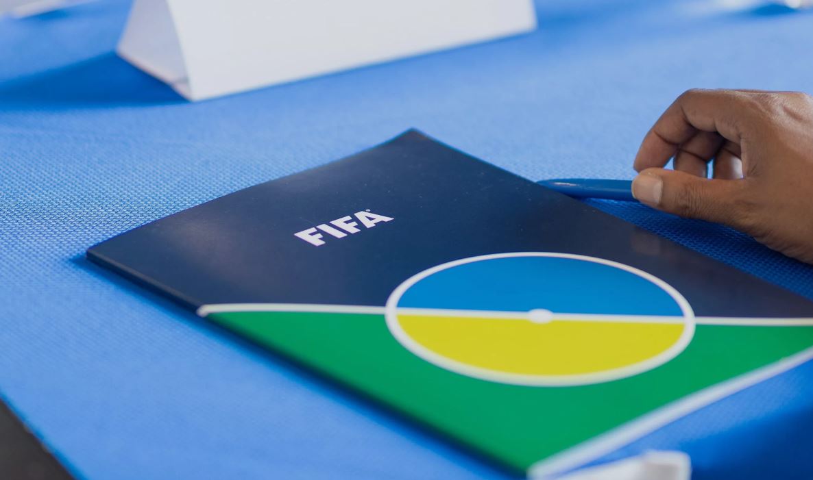 FIFA e bën zyrtare, të gjithë Federatat do punojnë me rregullore të re ...