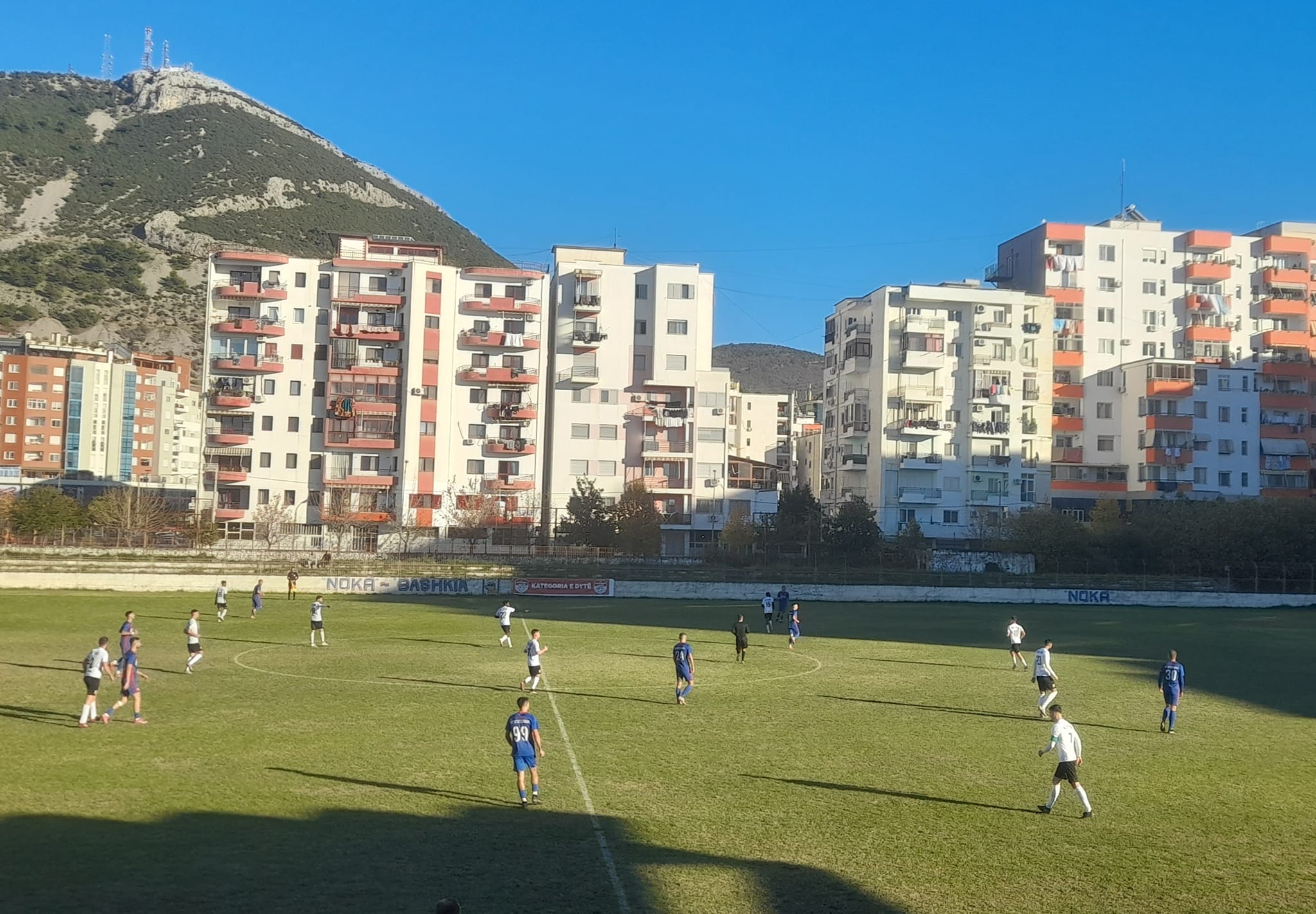 Kategoria e Dytë/ Besëlidhja i falet Allamanit, Luzi marshon në Pukë ...