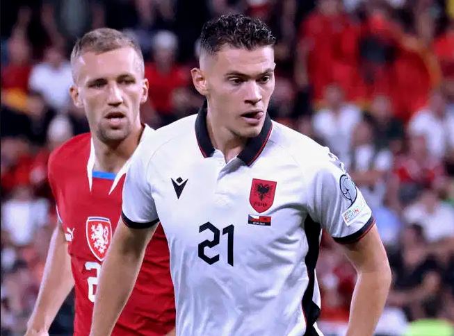 “E kam ruajtur golin për Shqipërinë”, mesfushori i Çekisë paralajmëron ...
