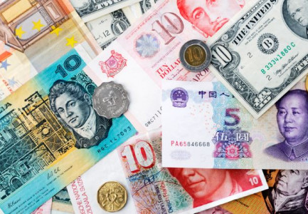 Këmbimi valutor 23 qershor/ Me sa blihen e shiten dollari dhe euro ...