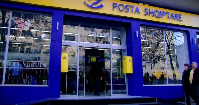 Mori 73 milionë lekë nga zyra e Postës, shpallet në kërkim i riu