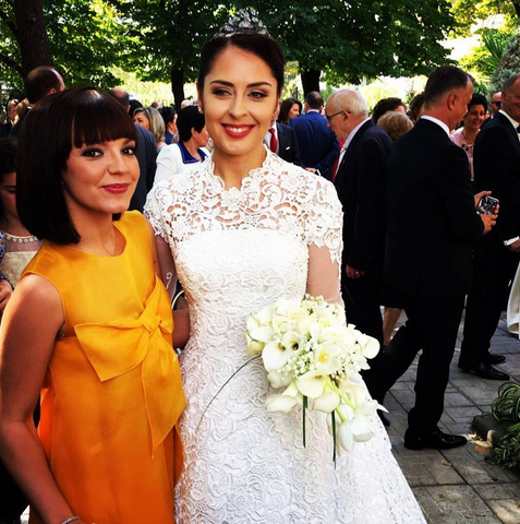 Amos's girlfriend: How we met by chance. Elias's wedding and ...