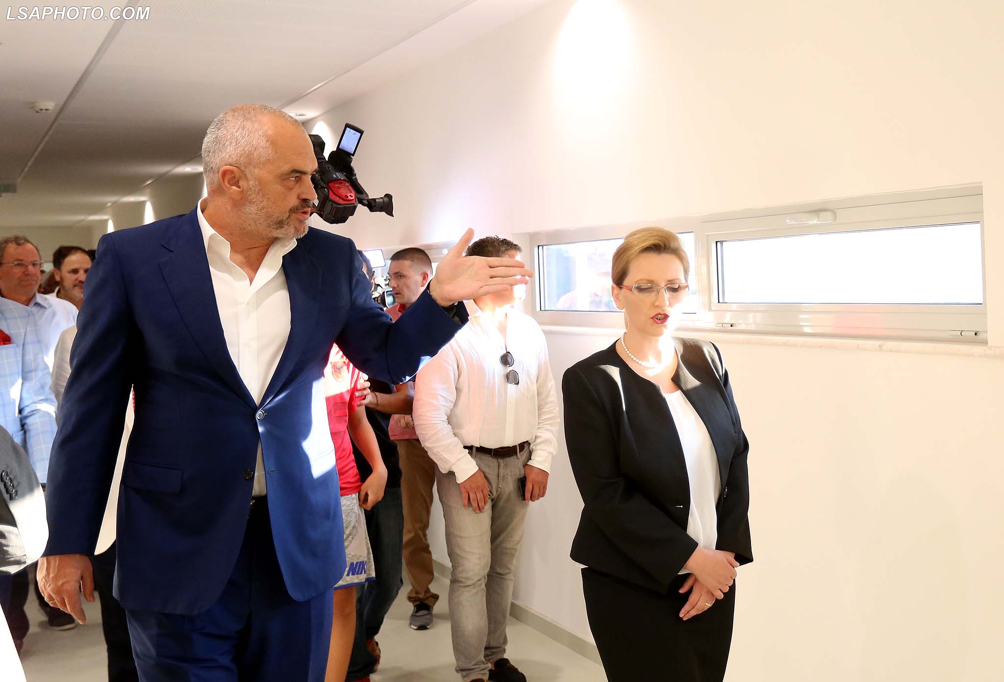 Takimi në Velipojë, Voltana Ademi përshëndet Ramën: Suksese…!