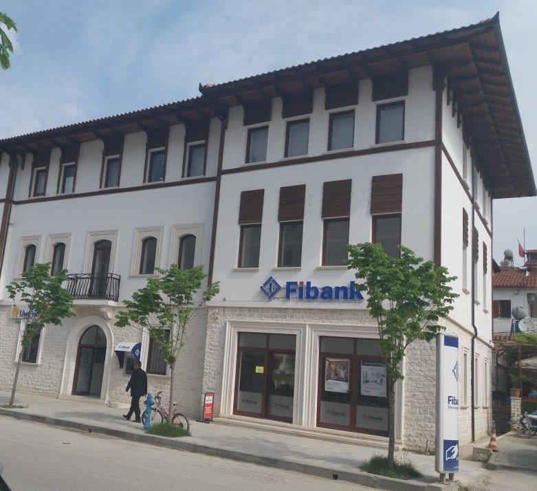 Fibank Albania po rritet me degë të reja
