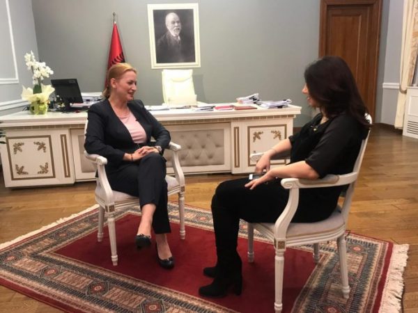 “Si e gjeta ministrinë”, Anila Denaj: Rritja ekonomike është fakt