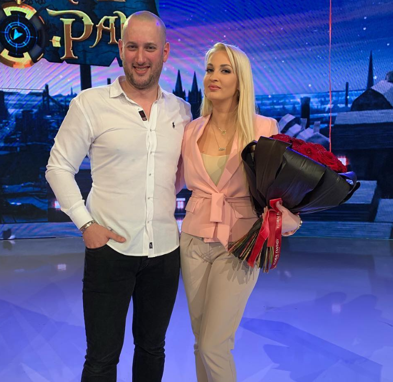 As unazë, as dasmë dhe me 3 fëmijë, Florian Binaj rrëfen stilin që ...