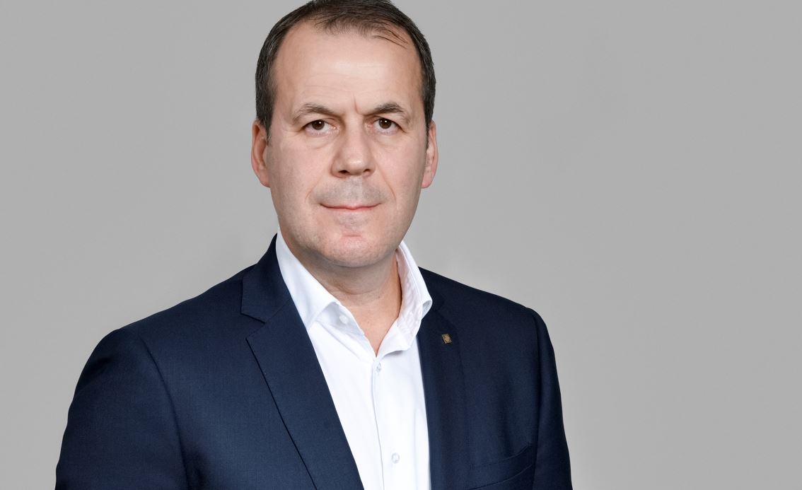 Rezultatet e Tirana Bank, intervistë me Drejtorin e Përgjithshëm ...