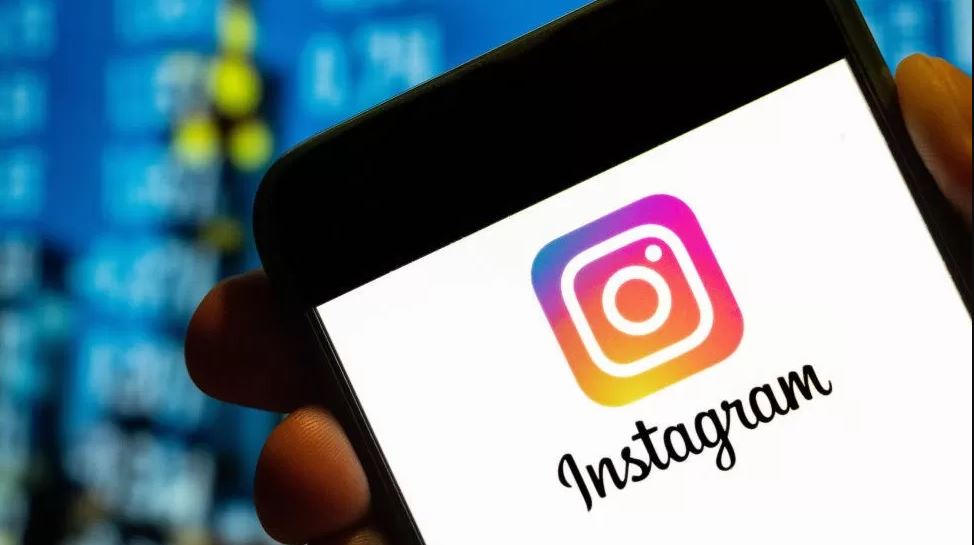 Publikonin në “Instagram” foto dhe video intime të adoleshentëve ...
