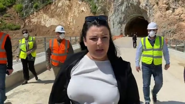 “Ka interesin e ‘kuçedrës’ që po vendoset në Skavicë”- PD: Balluku po ...