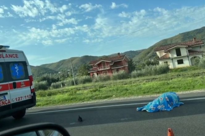 “Ishte ulur në vendin e parë, hapi derën dhe…”- U hodh nga furgoni ...
