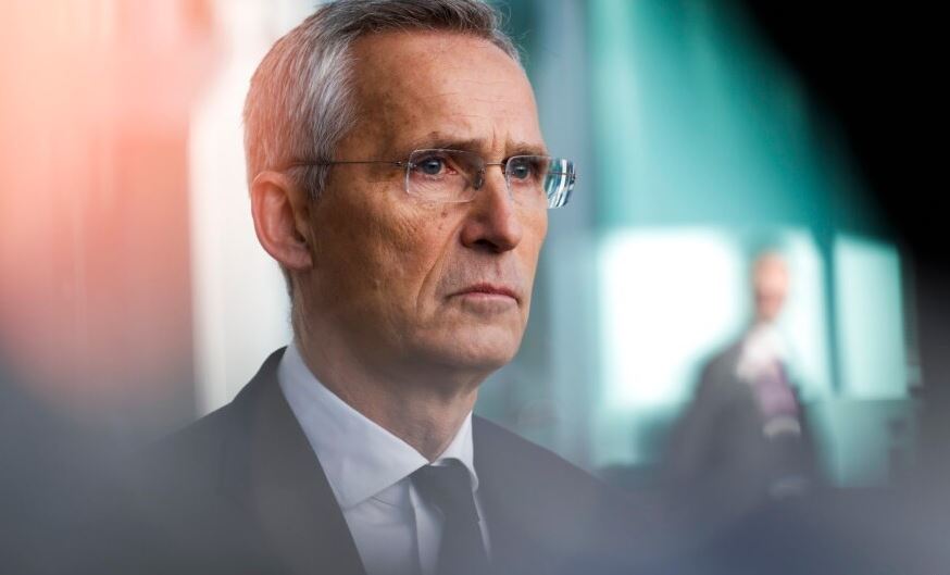 “Tensioni në Ballkan po rritet”- Stoltenberg i shqetësuar: NATO do të ...