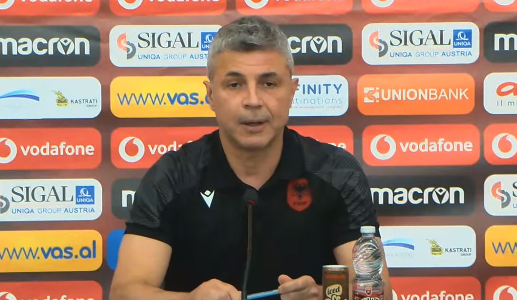 “Urime Simonit dhe Berishës në Europian”, Bushi: Portieri Sina është ...