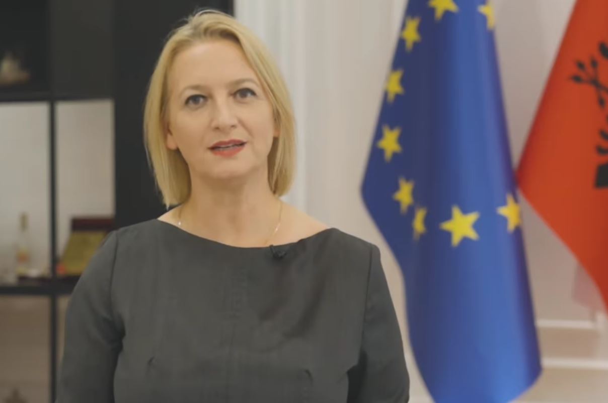 Ministrja Anila Denaj: Lehtësohen procedurat e lejeve të ndërtimit për ...