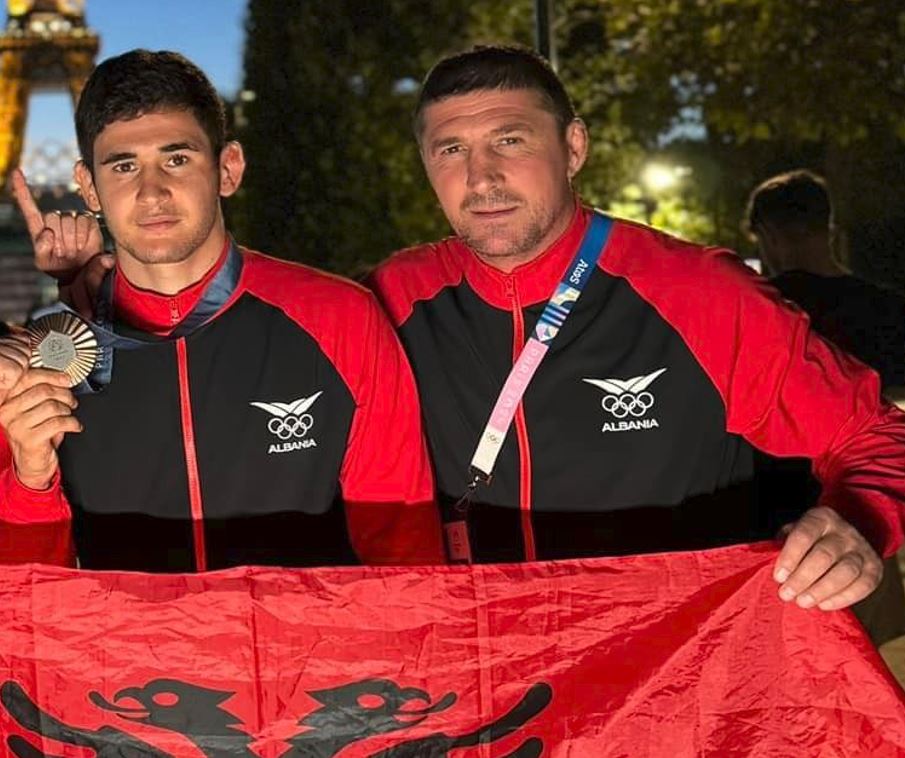 EKSKLUZIVE/ Trajneri i Kombëtares: Me Valiev na vodhën medaljen e artë ...