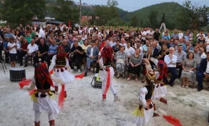 Diaspora, festë në fshatin e martirizuar! Viçishti, aty ku ka më shumë ...