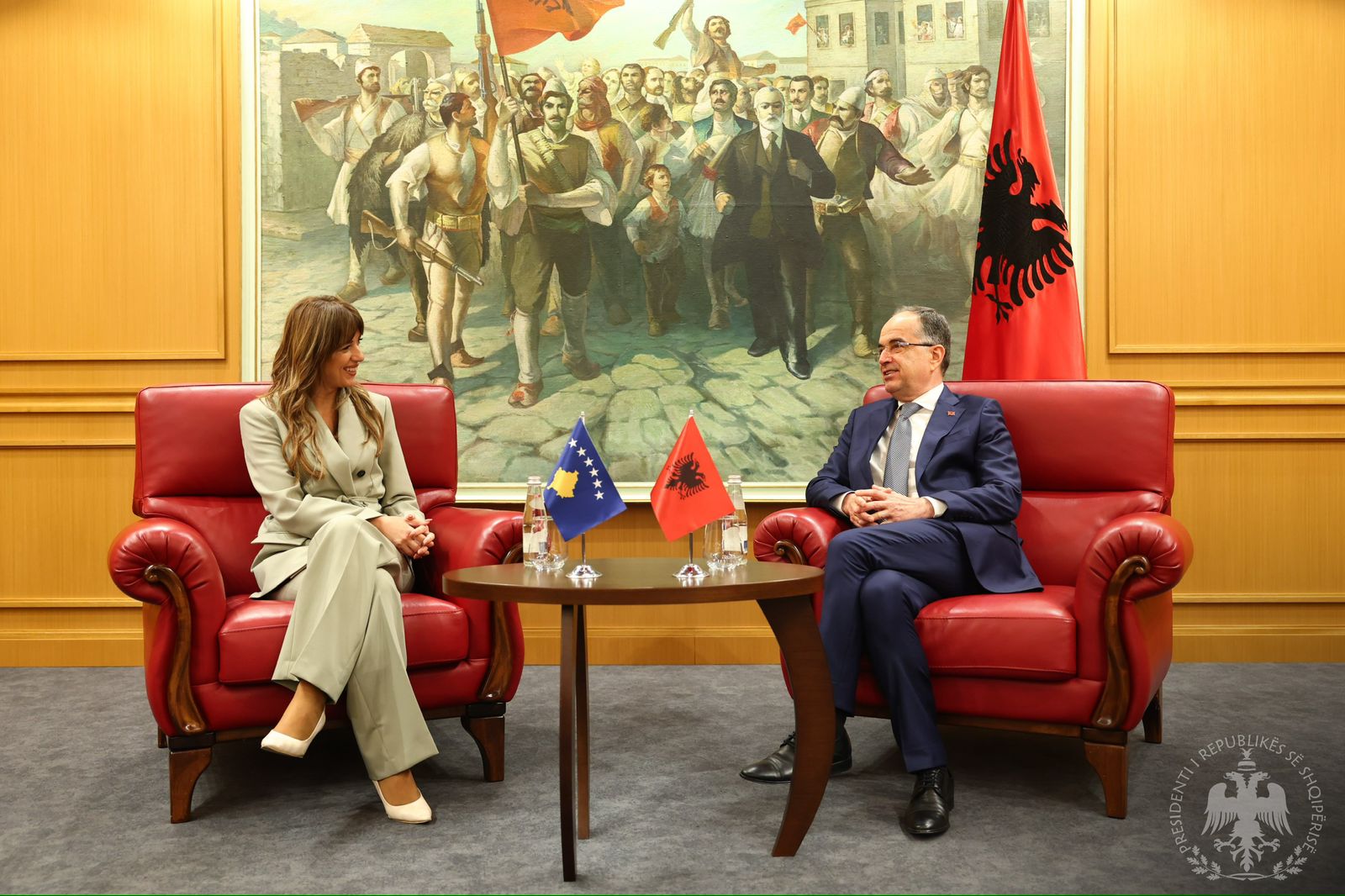 Presidenti pret ministren e Drejtësisë së Kosovës, Begaj: Shqipëria ka ...