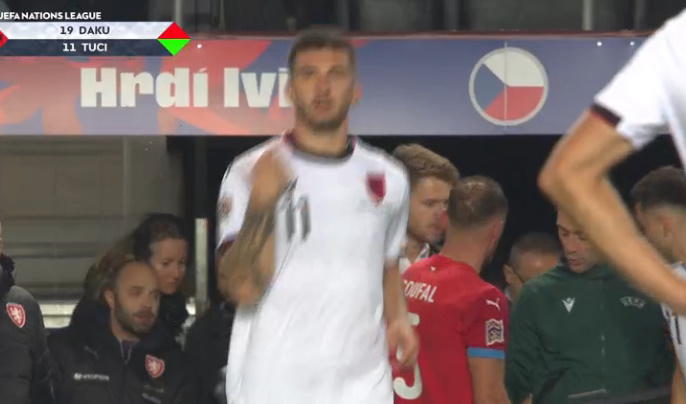 Moment krenarie për Indrit Tucin, debuton në ndeshjen e parë me ...