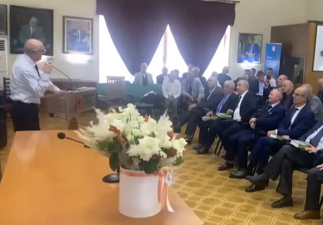 Prezantimi i Hasan Domit si mjek erudit në mjekësinë alternative/ Prof ...