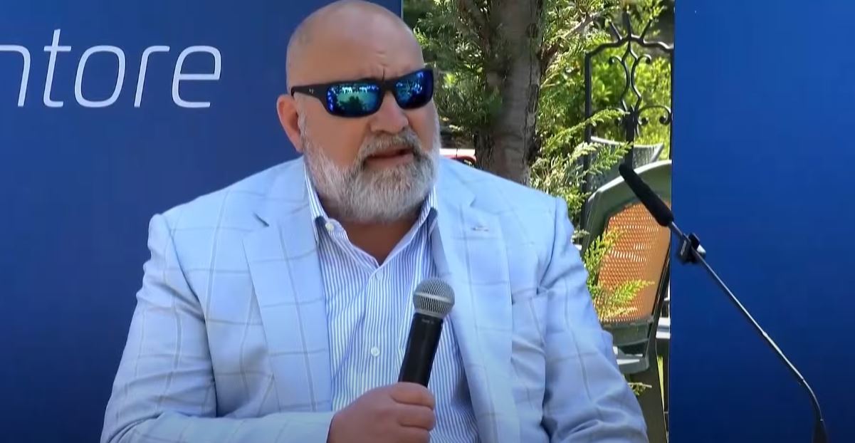 Takimi me të rinjtë e FRPD, Chris LaCivita: Politikat e 12 viteve e ka ...