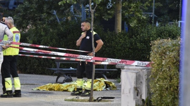 “E pashë kur ai e godiste, ajo ishte e pafuqishme”- Vrasja e shqiptares ...