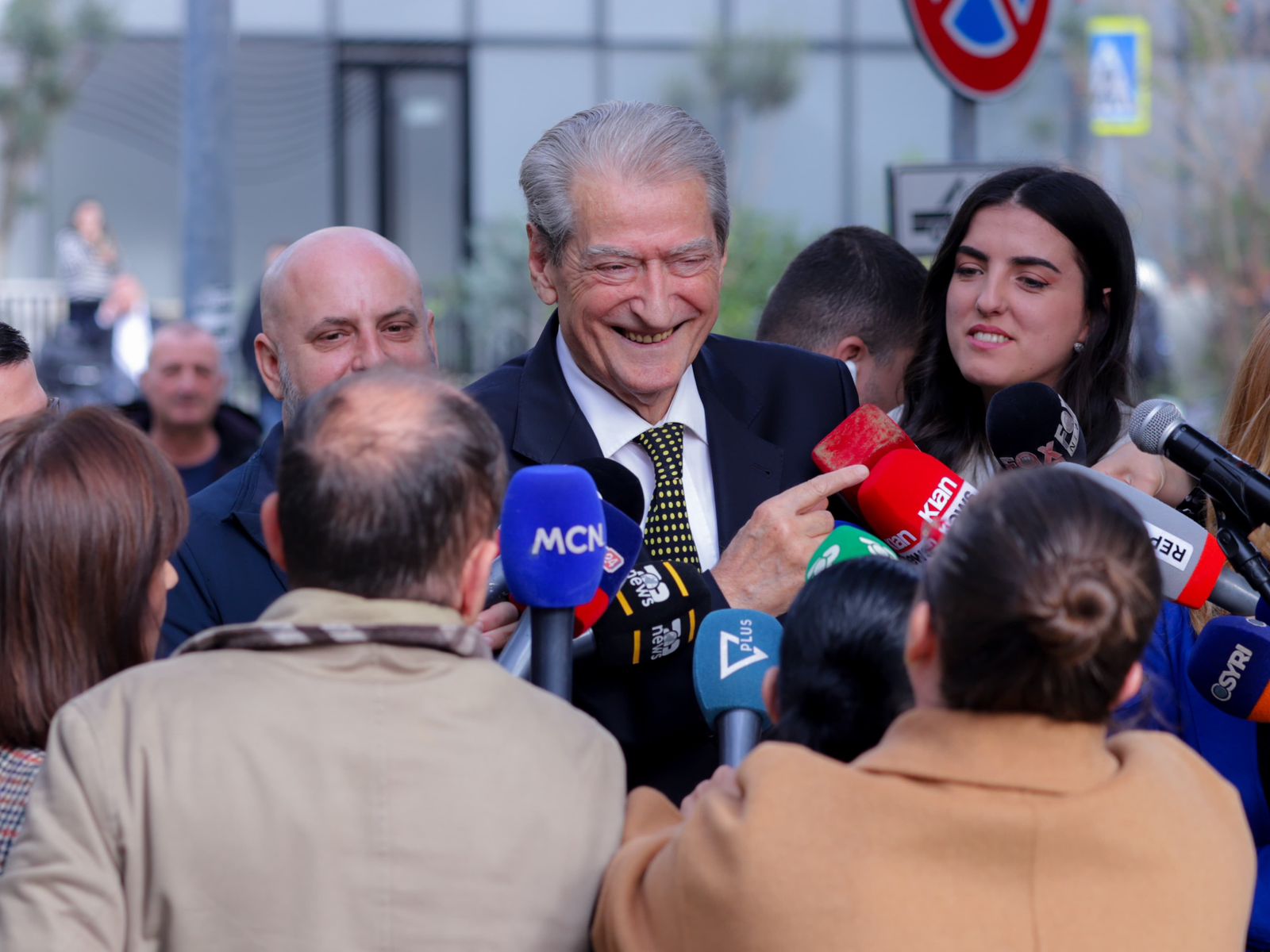 VIDEO- "Lubi Balluku stole 50 million euros"- Berisha: Scandal with ...