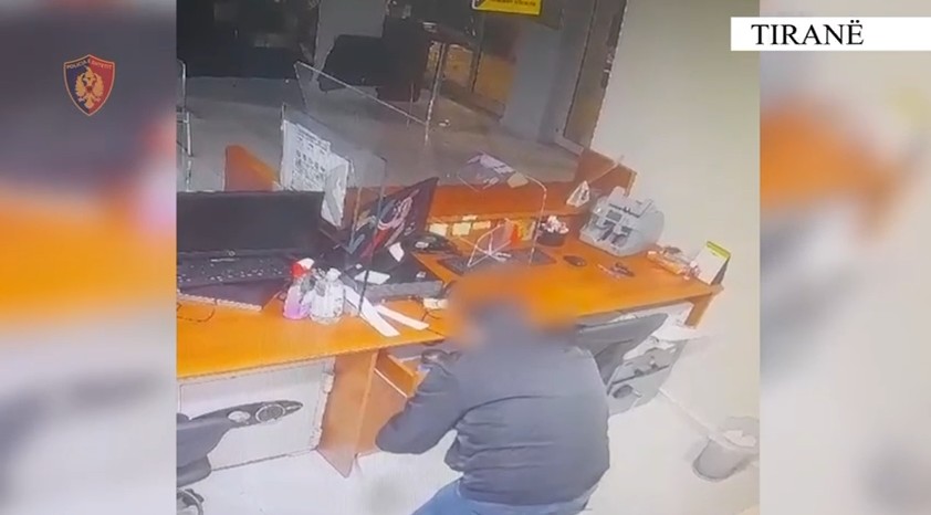 Autor i disa vjedhjeve, arrestohet 43-vjeçari në Tiranë! Tentoi të ...